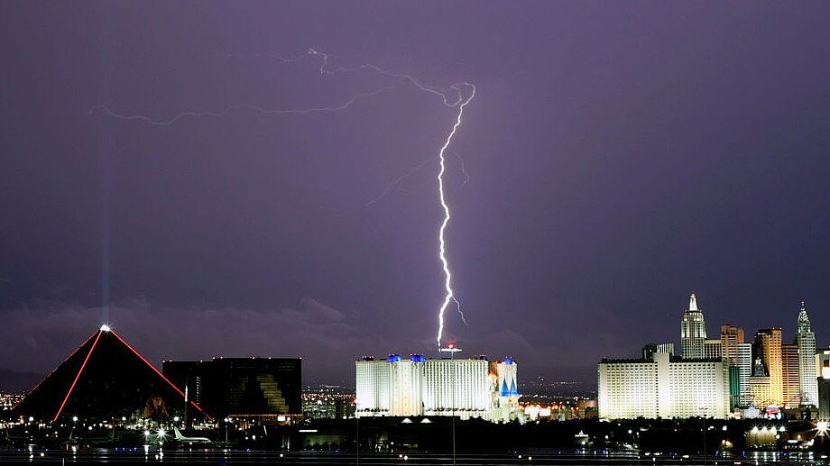 ¿Cuál es la diferencia entre rayo, trueno y relámpago? | N+