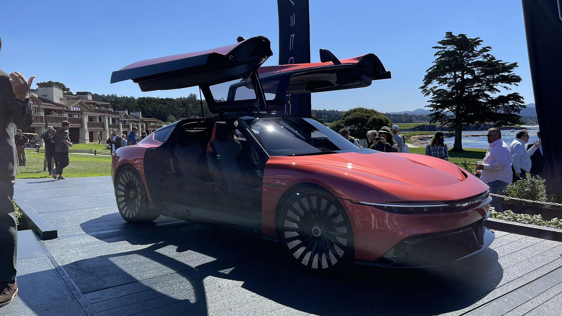 Sale el primer prototipo eléctrico de la DeLorean Motor Company | N+