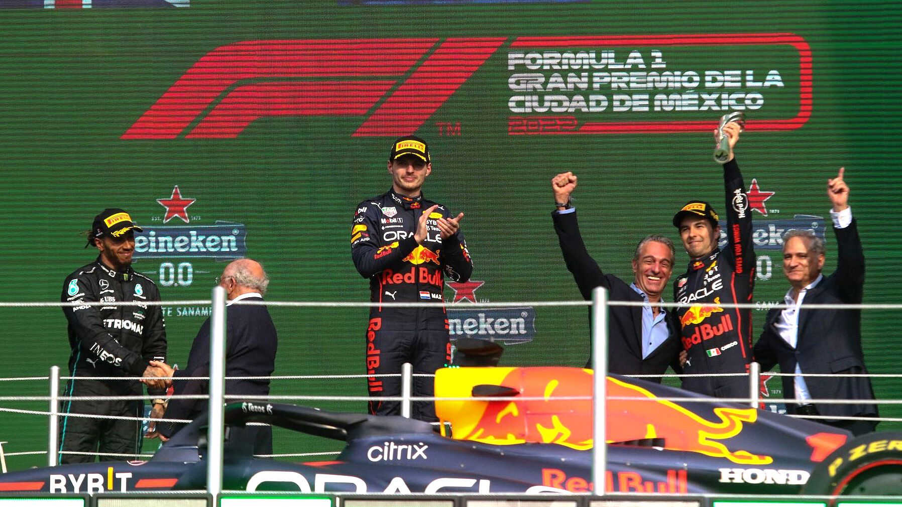 "Checo" Pérez Regresa al Podio del GP de México | N+