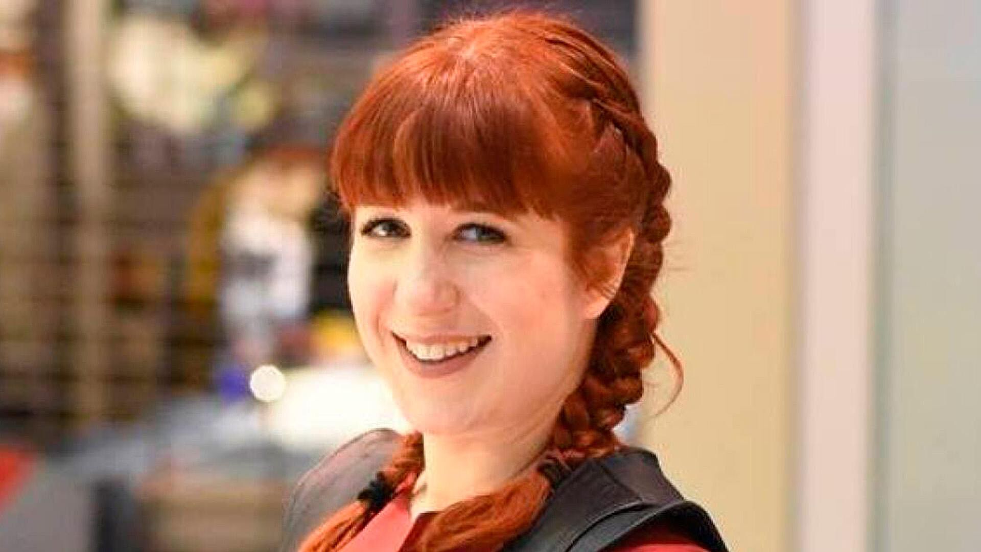 Autora Lanza Libro y Nadie Va; Stephen King la Consuela | N+