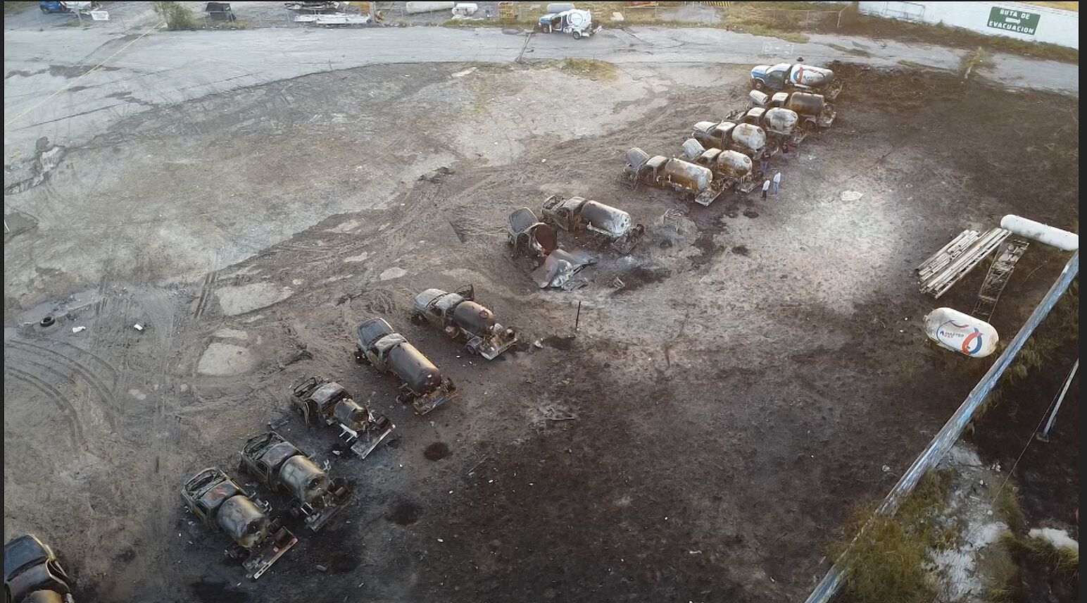 Autoridades Sospechan que Pirotecnia Provocó Incendio | N+