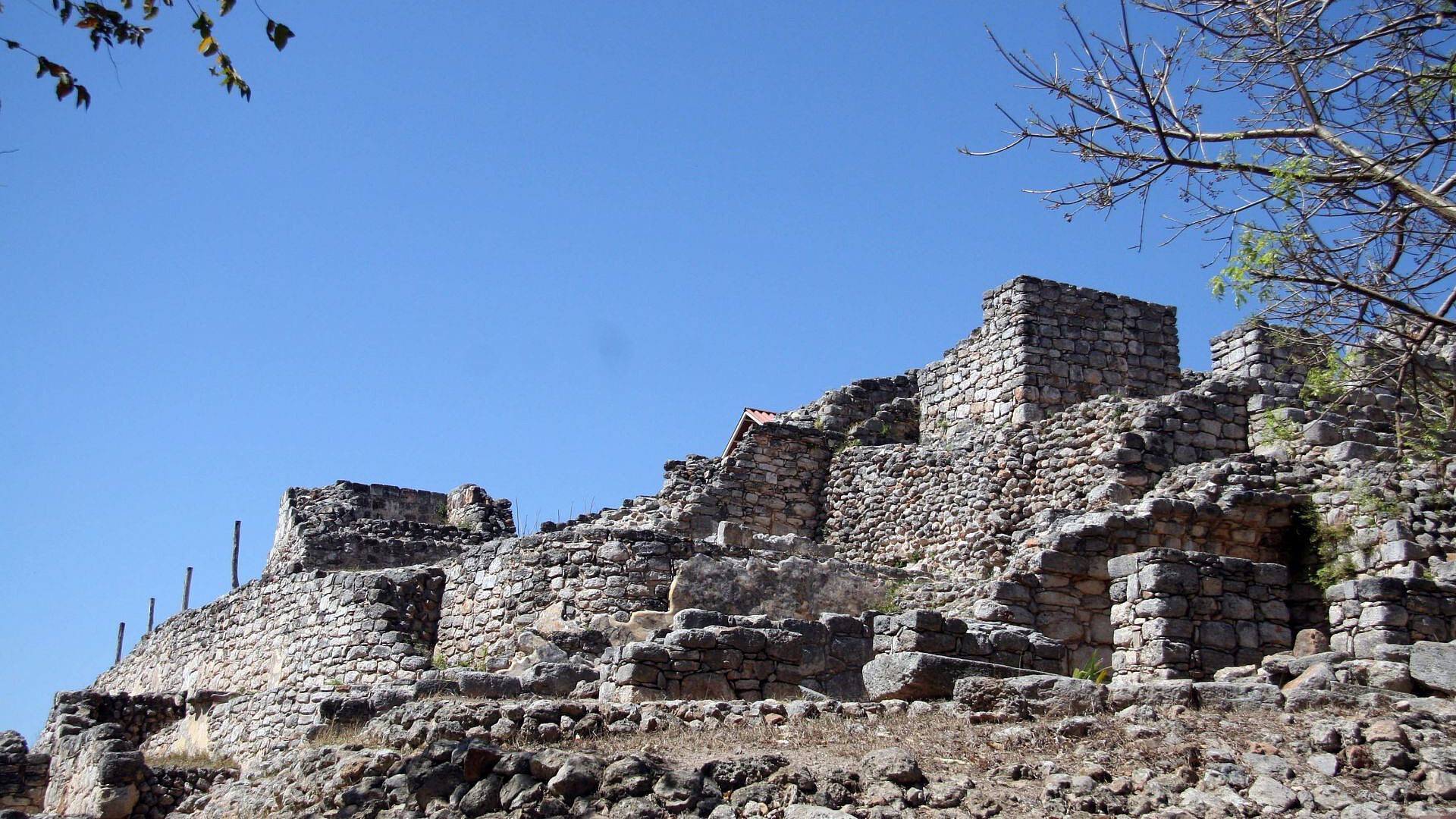 La Historia de Mérida Se Cuenta en Sus Museos Al Aire Libre | N+
