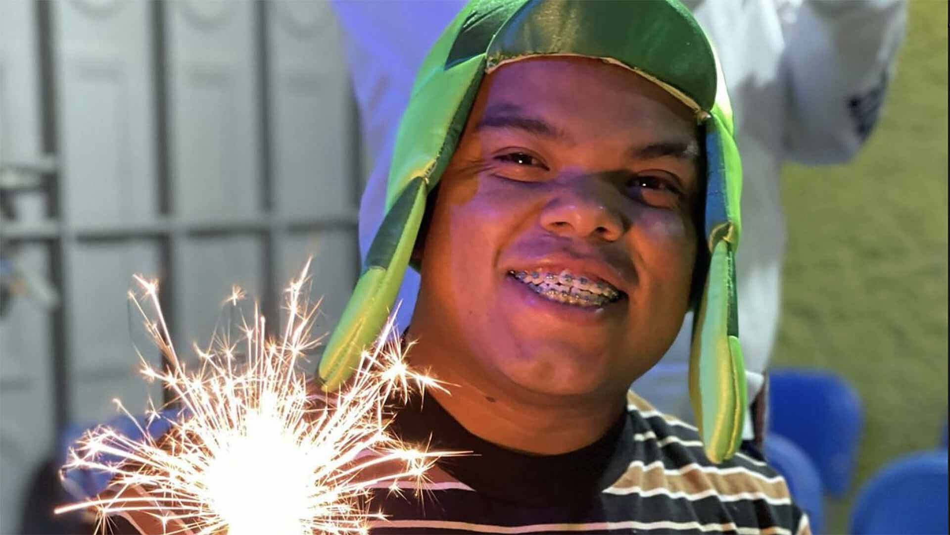 Conoce a Jonathan Uriel, el Famoso 'Mediometro' | N+