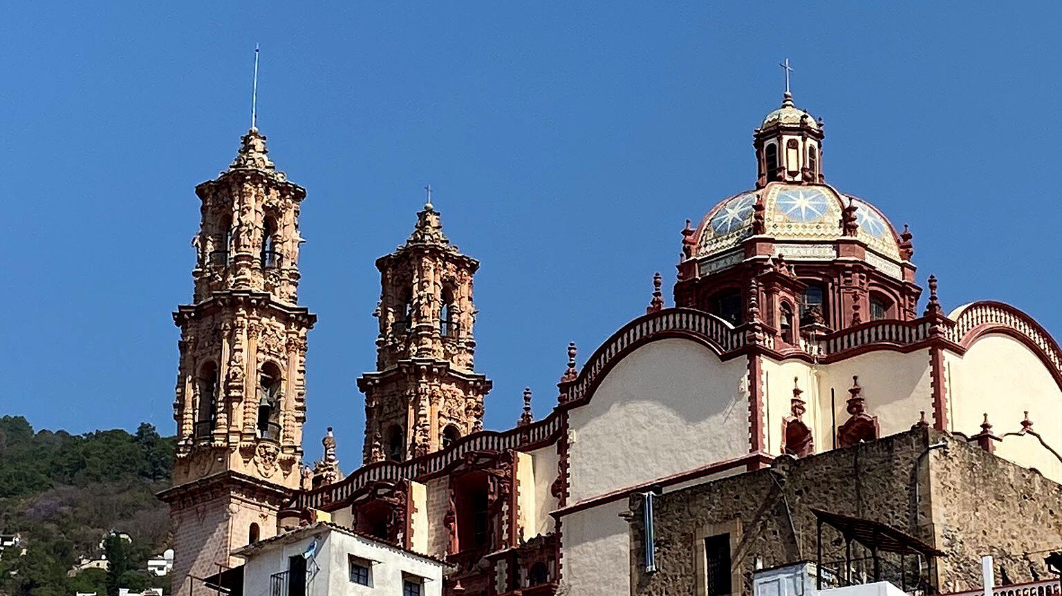 Semana Santa: Todo Listo para Procesión en Taxco | N+