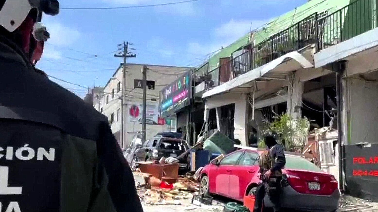 Fuga de Gas, Posible Causa de Explosión en Edificio en Tijuana | N+